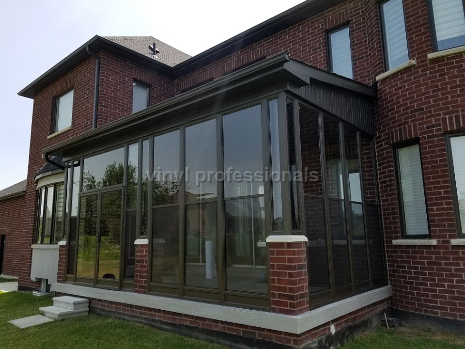 3 Seasons Porch Enclosure | Vinyl-Professionals Porch enclosures ...